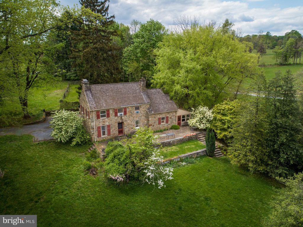 2751 Flowing Springs Rd, Spring City, PA 19475 - See Est. Value ...