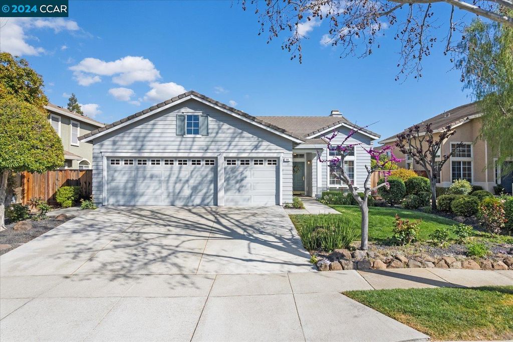 598 Sundale Ln, Brentwood, CA 94513 - See Est. Value, Schools & More