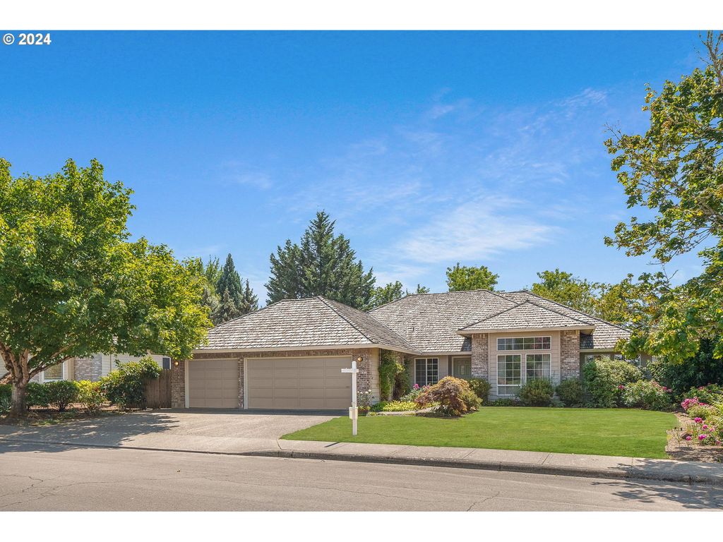 16156 SW Dewberry Ln, Portland, OR 97223 - See Est. Value, Schools & More
