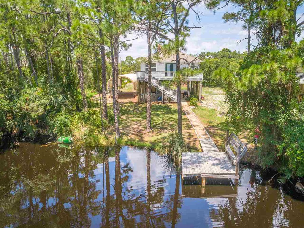 146 Harbor Cir, Panacea, FL 32346 - See Est. Value, Schools & More