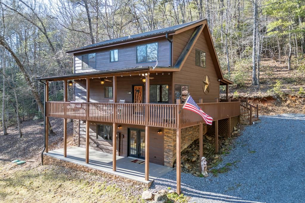 1454 Ritchie Creek Rd, Blue Ridge, GA 30513 - See Est. Value, Schools ...