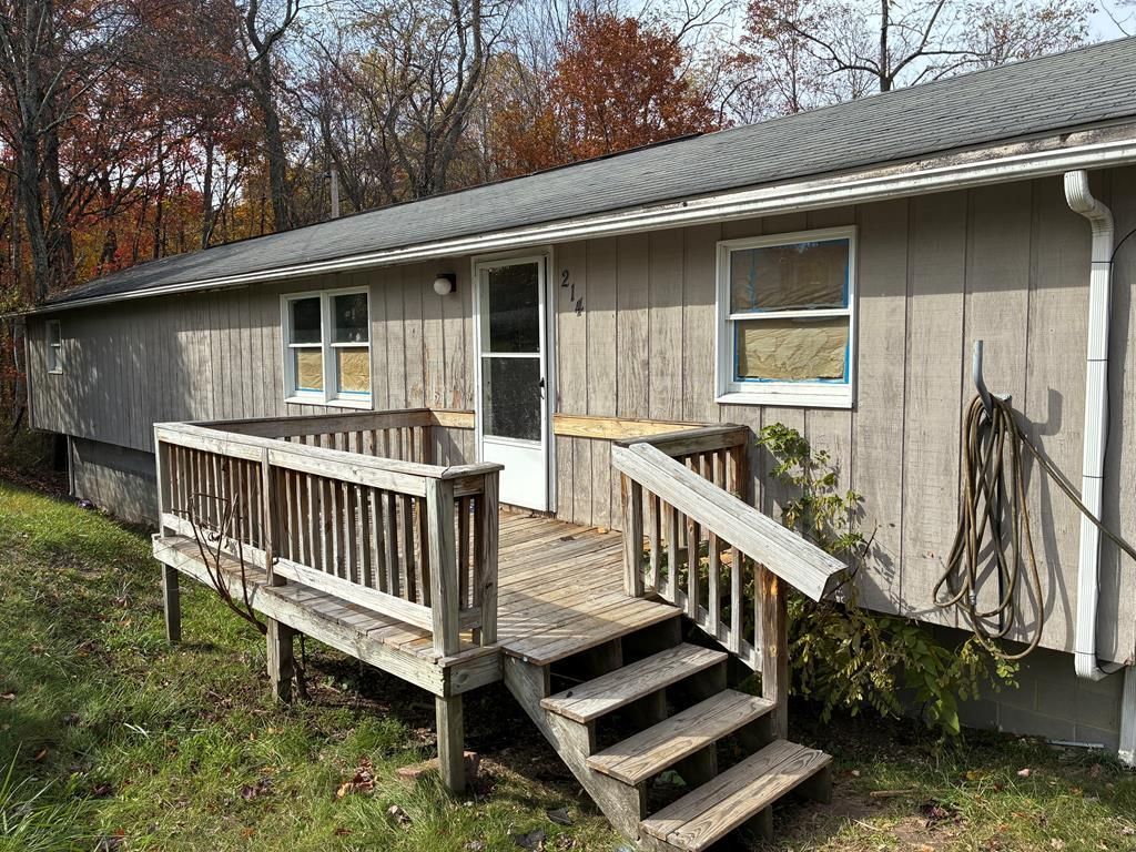 214 Kincaid St, Beckley, WV 25801 | MLS# 93179 - Trulia | Trulia