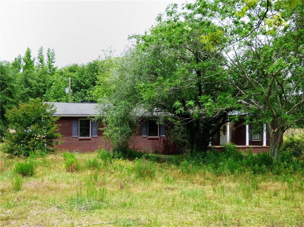 366 Oswichee Rd #D, Seale, AL 36875 - See Est. Value, Schools & More