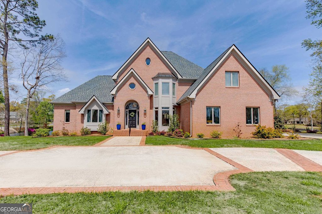 202 Club Ct, Warner Robins, GA 31088 - See Est. Value, Schools & More