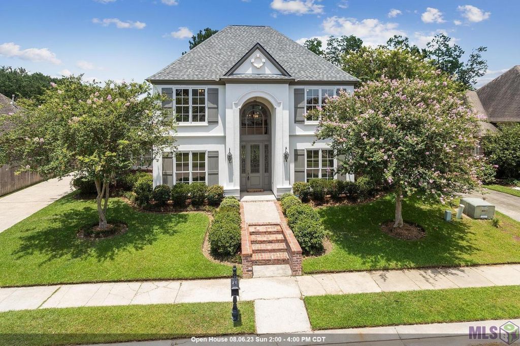 10727 Royal Ridge Ave, Baton Rouge, LA 70810 - See Est. Value, Schools ...