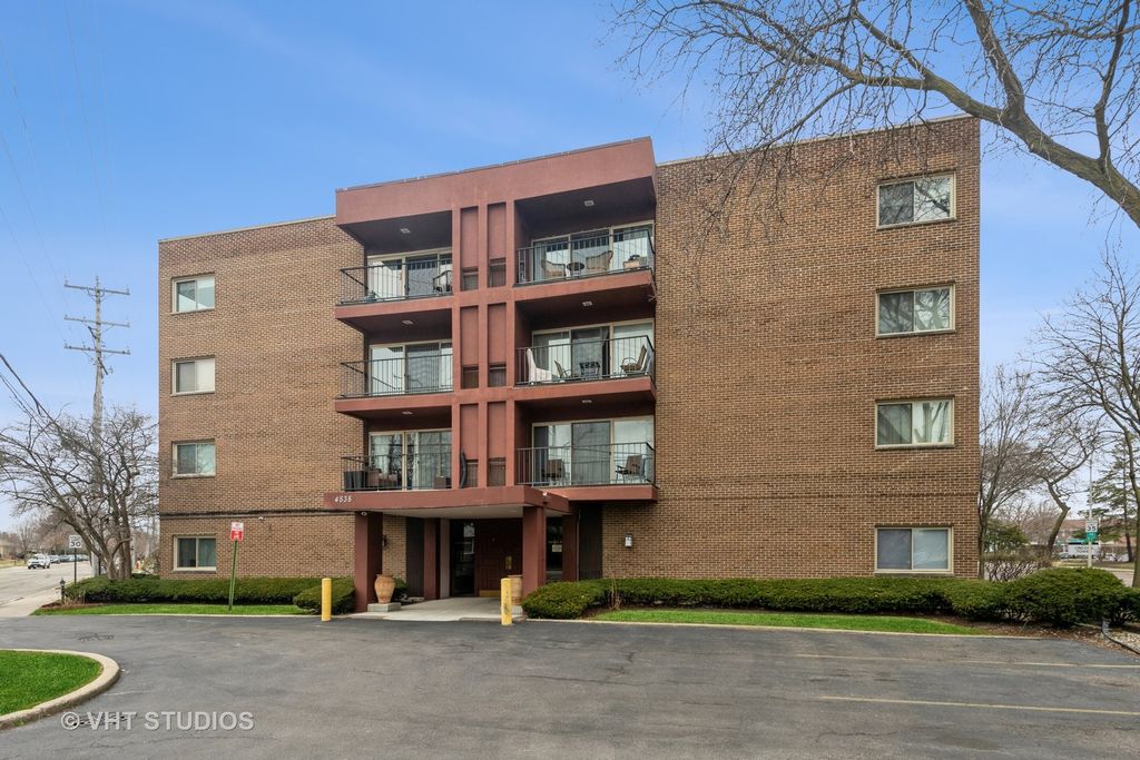 4838 Howard St #409, Skokie, IL 60077 - See Est. Value, Schools & More