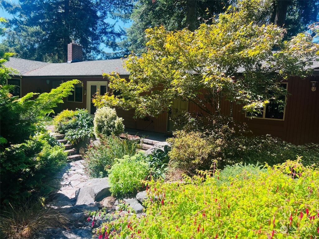 13647 Old Highway 99 SE, Tenino, WA 98589 - See Est. Value, Schools & More