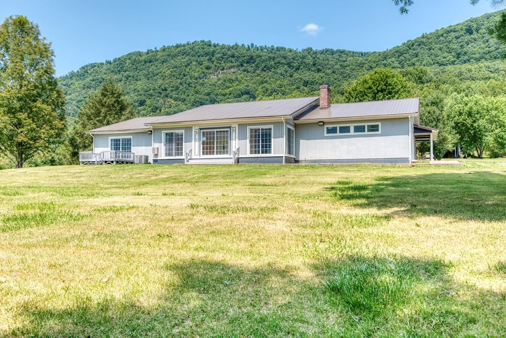 3511 Sunray Ln, Big Stone Gap, VA 24219 - See Est. Value, Schools & More