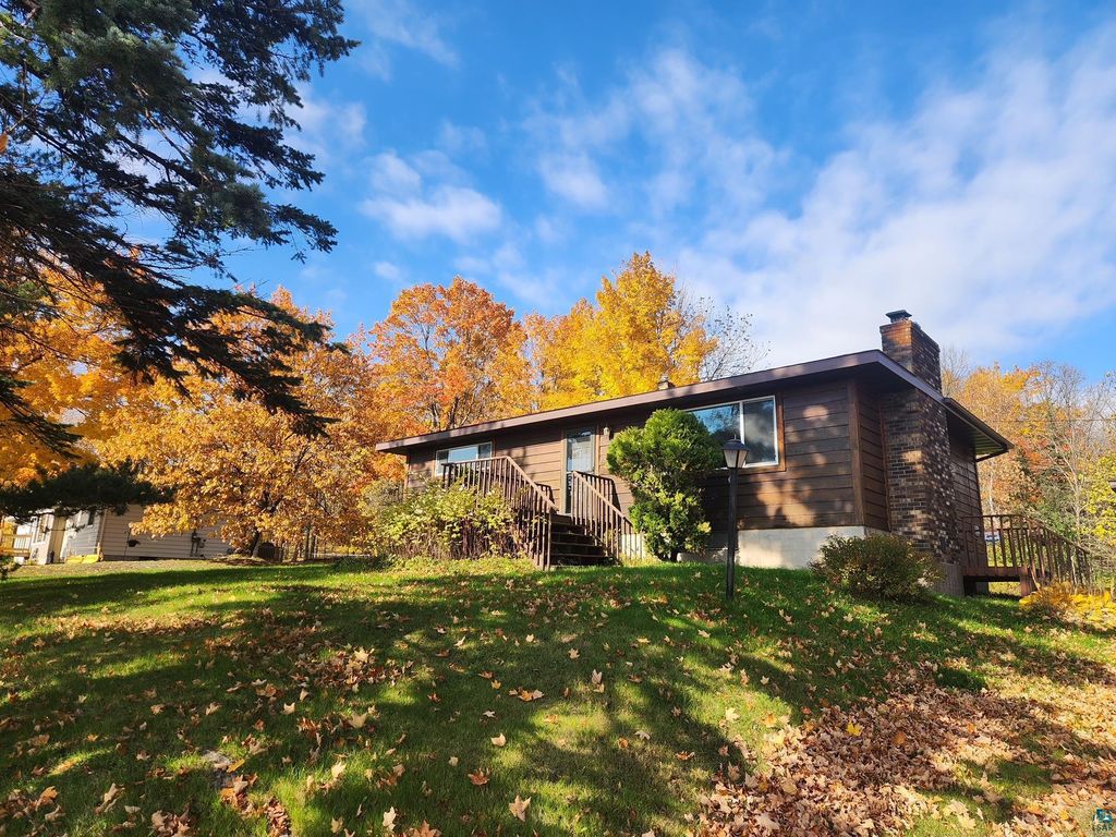 9119 W Skyline Pkwy, Duluth, MN 55810 - See Est. Value, Schools & More