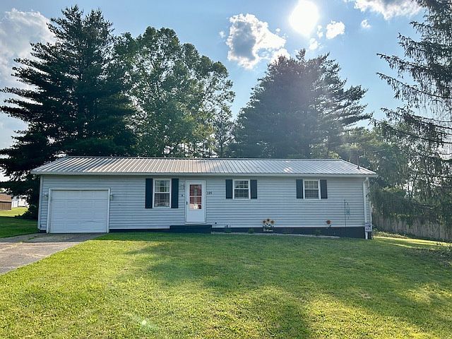 105 Pine Dr, Little Hocking, OH 45742 | Trulia