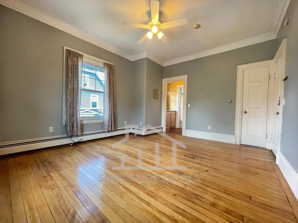 95 Summer Street # #3rd, Haverhill, MA 01830 - See Est. Value, Schools ...