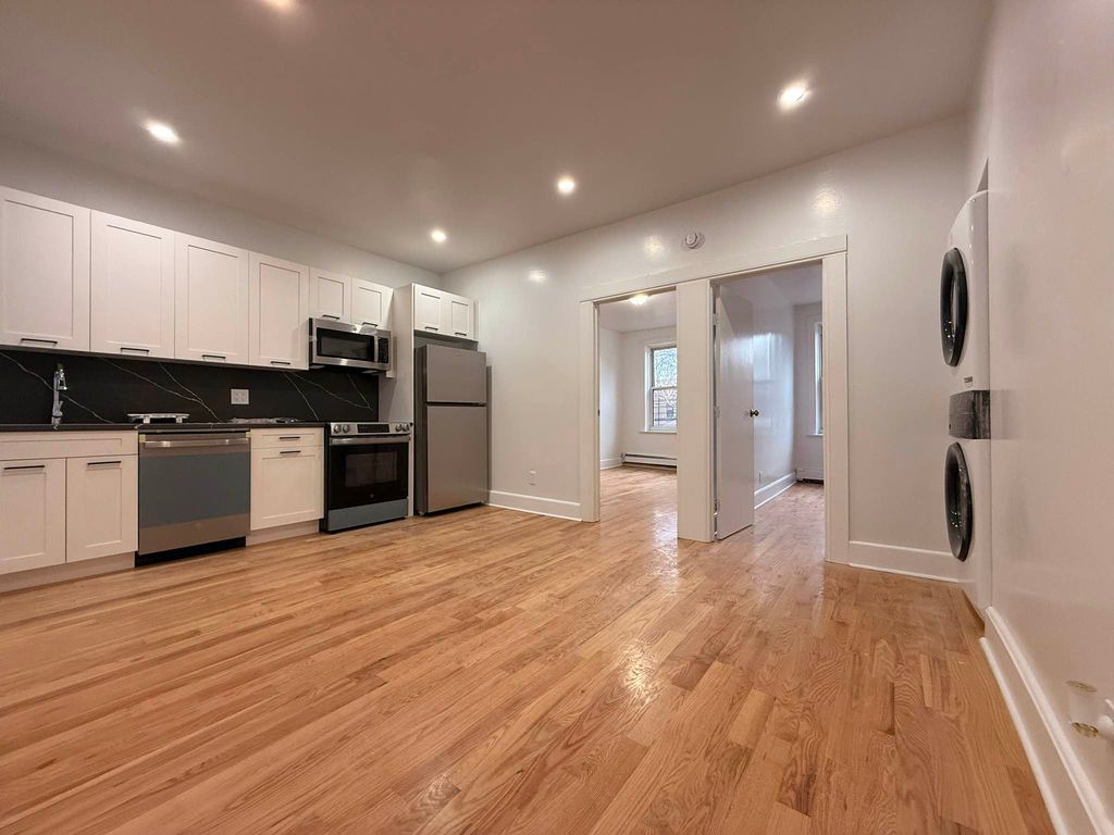 172-10 Linden Blvd #2K, Jamaica, NY 11434 | Trulia