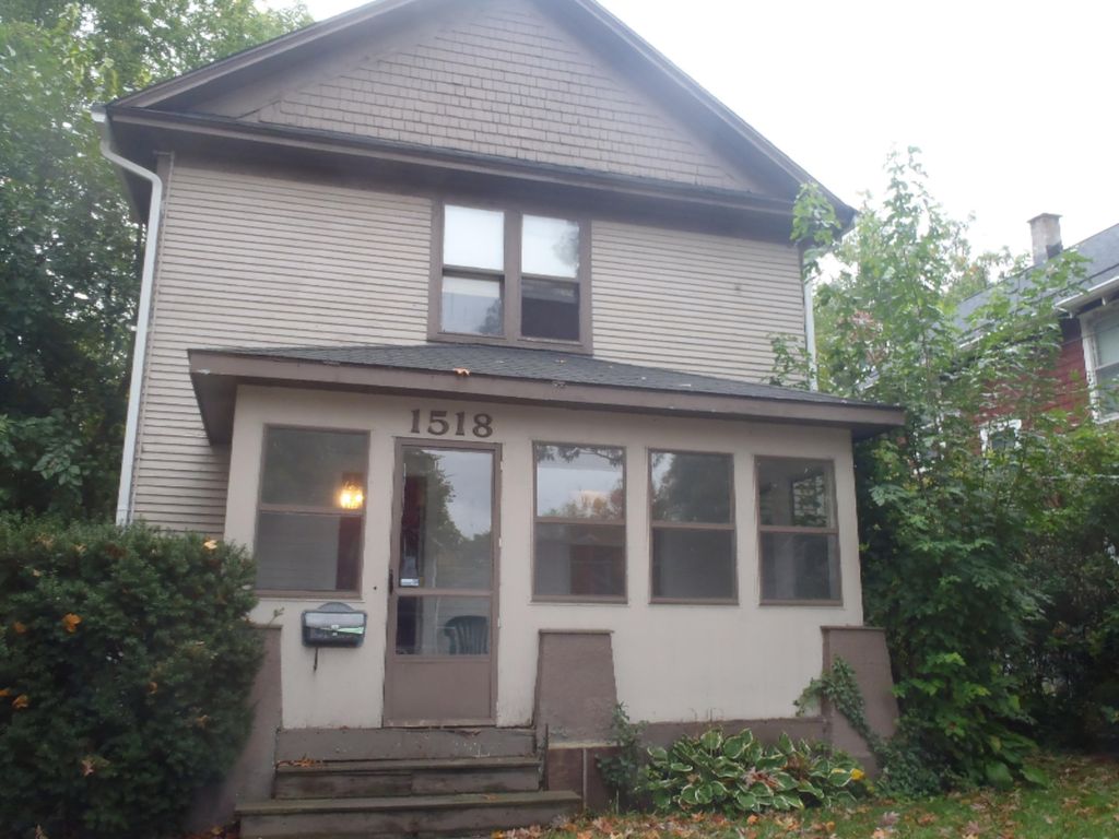 1518 North Ave NE, Grand Rapids, MI 49505 - See Est. Value, Schools & More