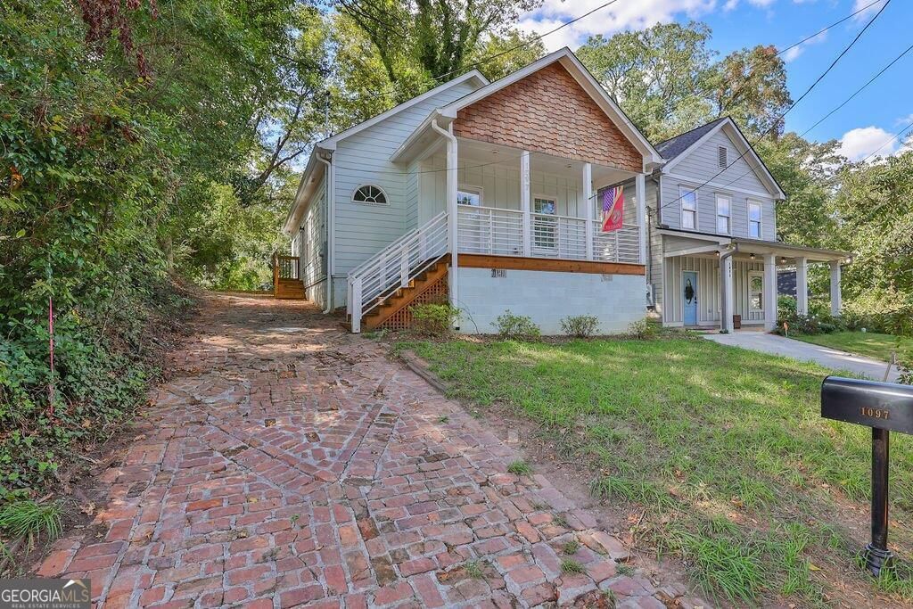 1097 Sims St SW, Atlanta, GA 30310 - See Est. Value, Schools & More