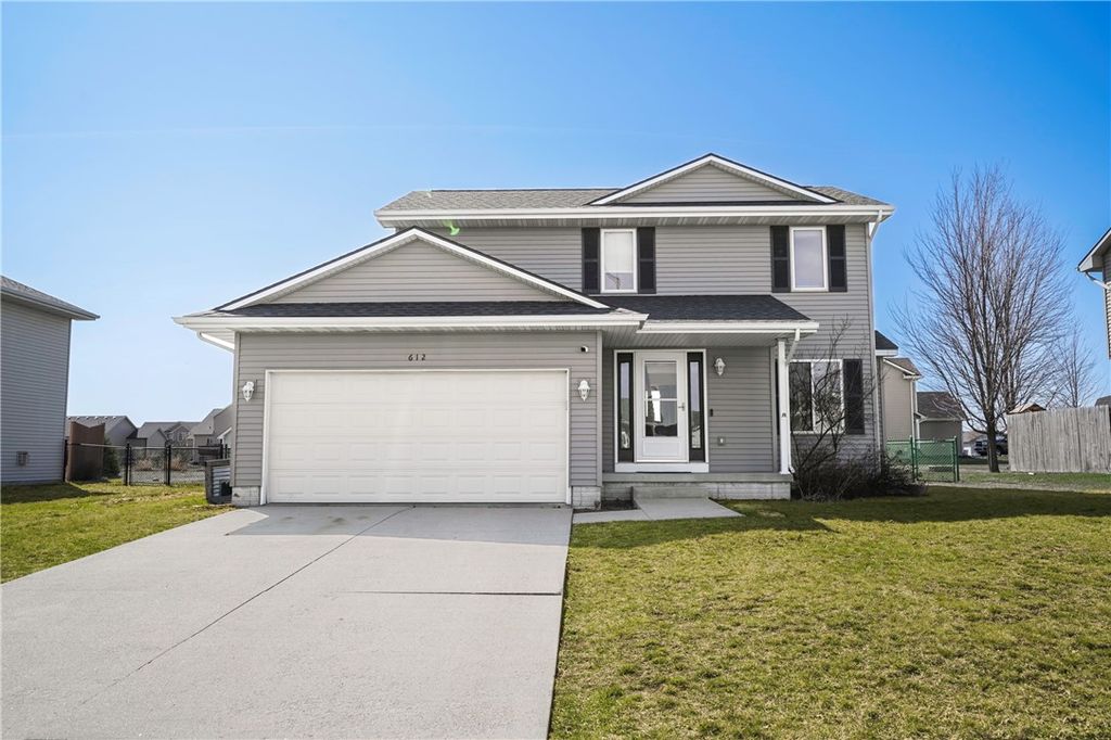 612 27th St SE, Altoona, IA 50009 - See Est. Value, Schools & More