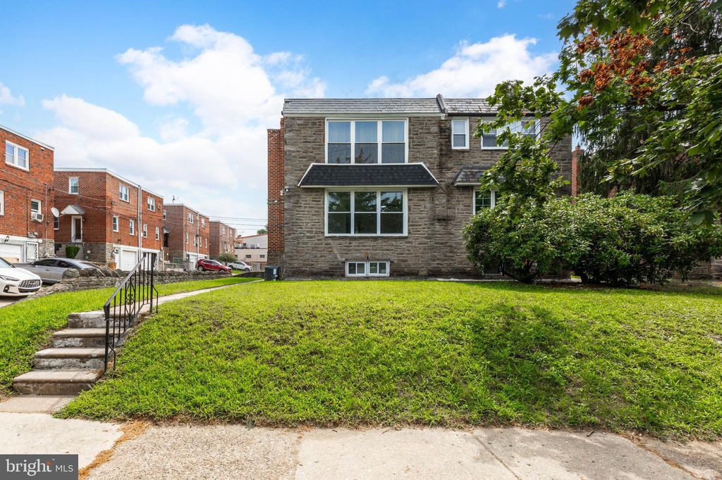 1026 E Cliveden St #1, Philadelphia, PA 19119 - See Est. Value, Schools ...