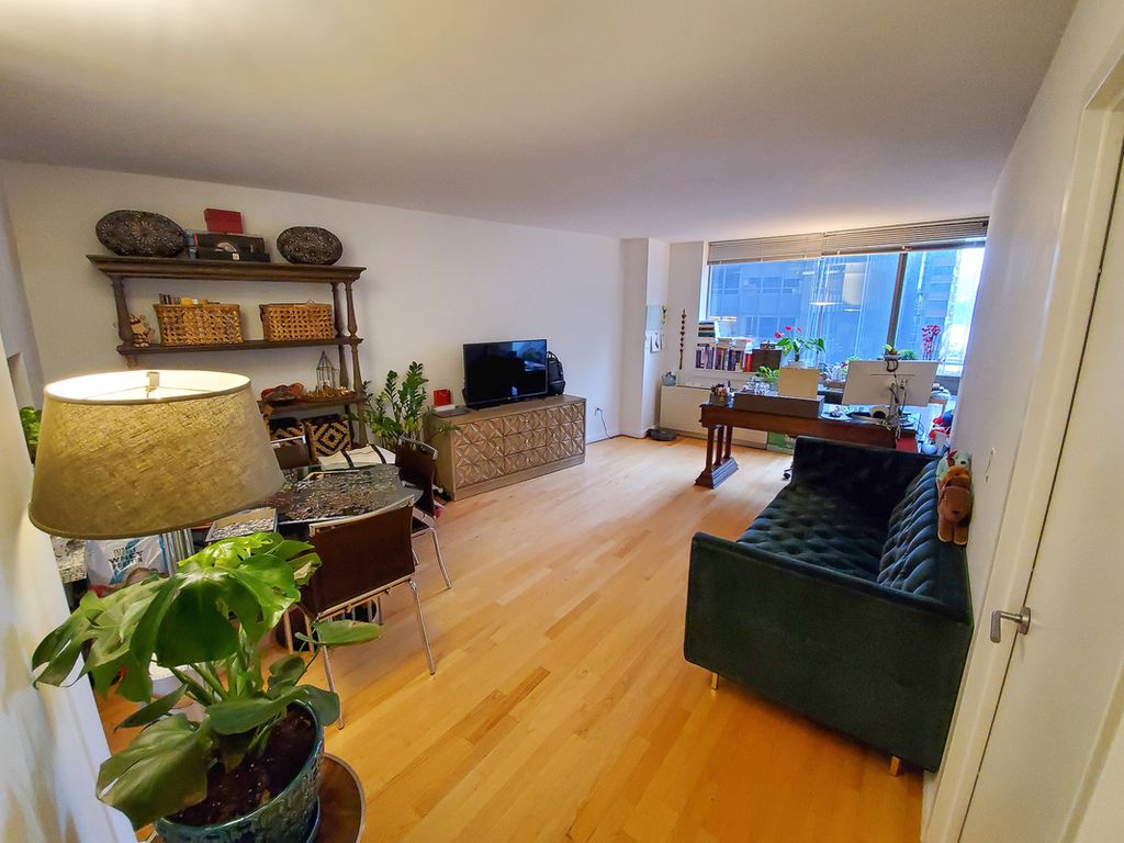 2 Gold St #10C, New York, NY 10038 - See Est. Value, Schools & More