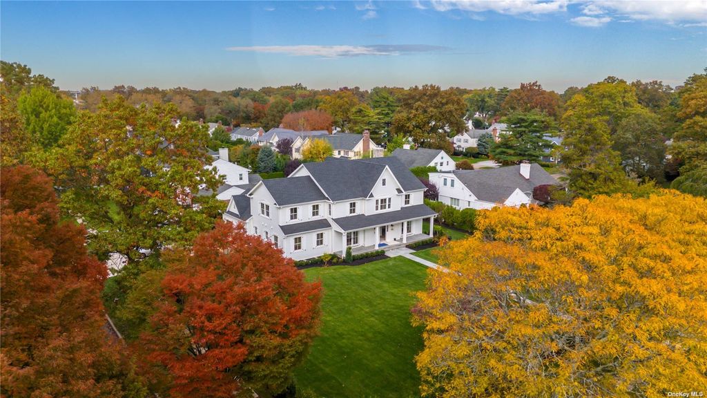 5 Warton Place, Garden City, NY 11530 | MLS# 3512879 | Trulia