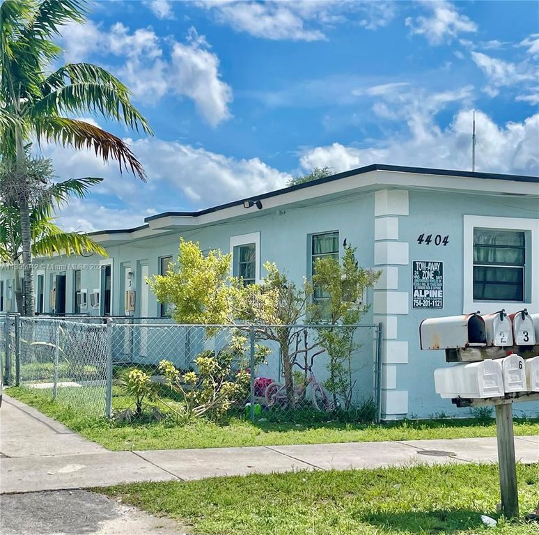 4404 SW 22nd St #5, Hollywood, FL 33023 - See Est. Value, Schools & More