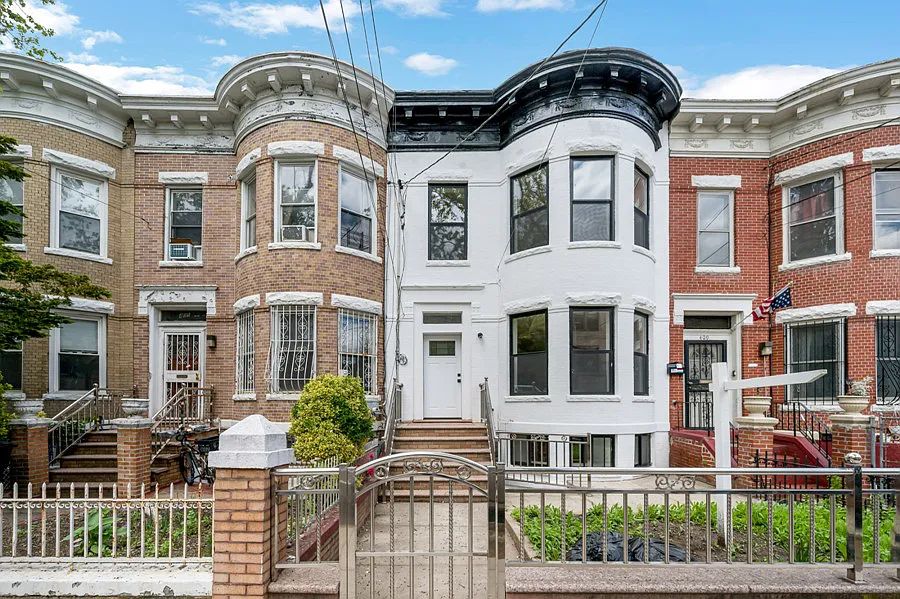 407 Lincoln Rd, Brooklyn, NY 11225 - See Est. Value, Schools & More