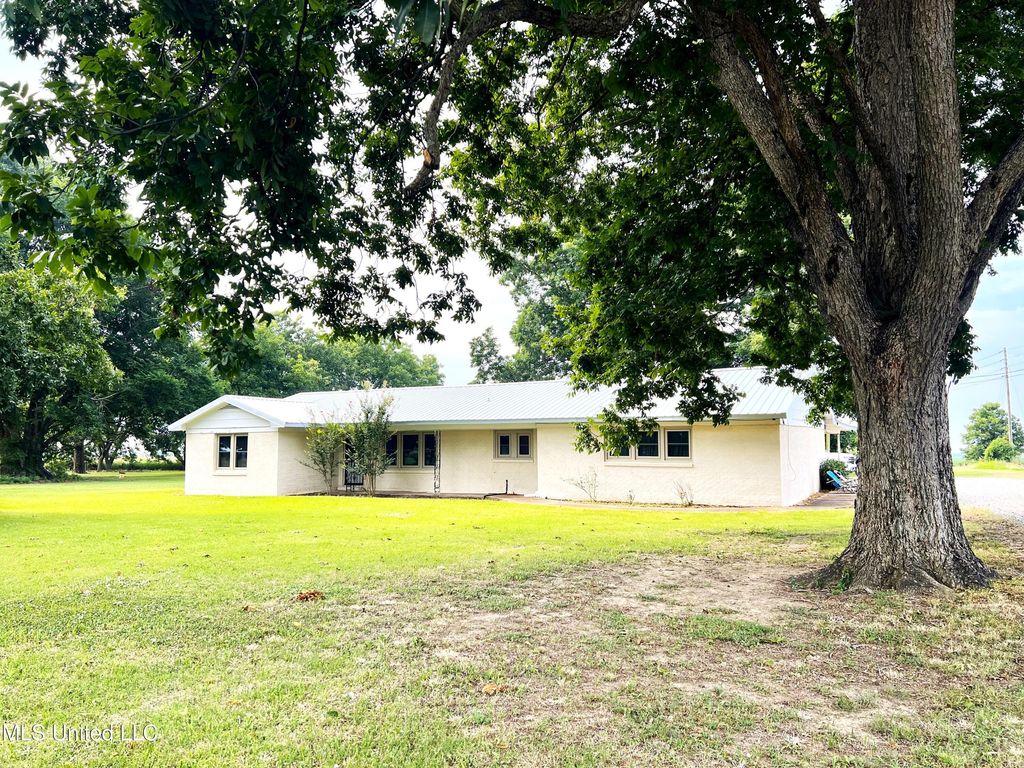 10617 State Highway 12, Isola, MS 38754 - See Est. Value, Schools & More