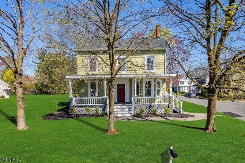 39 Amwell Rd, Hillsborough, NJ 08844 - See Est. Value, Schools & More