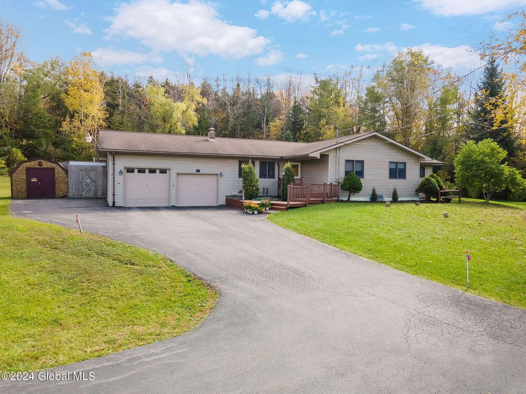 142 Vrooman Cross Road, Schoharie, NY 12157 - See Est. Value, Schools ...