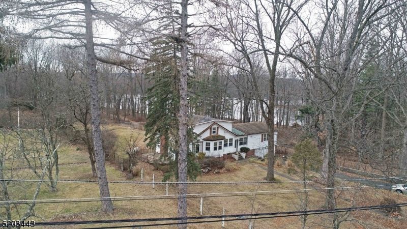 608 Knoll Rd, Boonton, NJ 07005 - See Est. Value, Schools & More