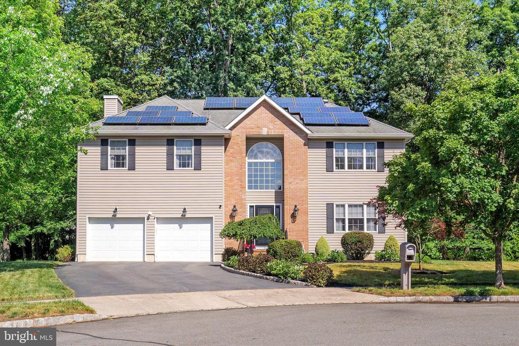 11 Polonia Ave, Lawrenceville, NJ 08648 - See Est. Value, Schools & More