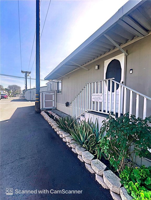 4890 Holly Ave, Long Beach, CA 90805 - See Est. Value, Schools & More