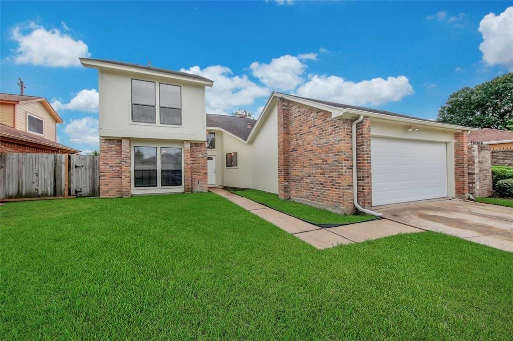 8135 Misty Ridge Ln, Houston, TX 77071 - See Est. Value, Schools & More