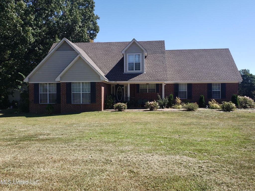 4540 Smith Rd, Hernando, MS 38632 - See Est. Value, Schools & More