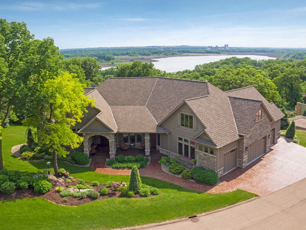 9958 Dell Rd, Eden Prairie, MN 55347 - See Est. Value, Schools & More