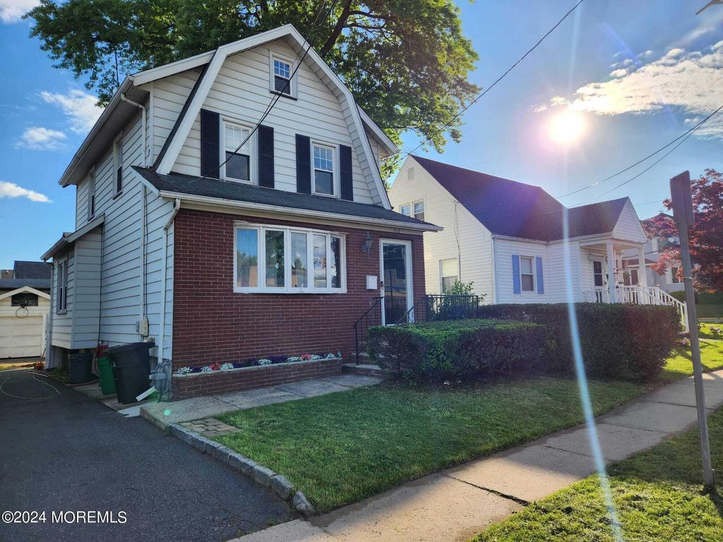 406 Rutherford Avenue, Lyndhurst, NJ 07071 | MLS# 22415645 | Trulia
