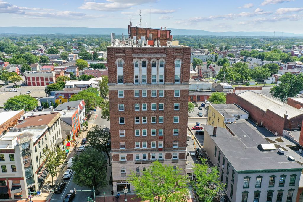 7 E Washington St #702, Hagerstown, MD 21740 - See Est. Value, Schools ...