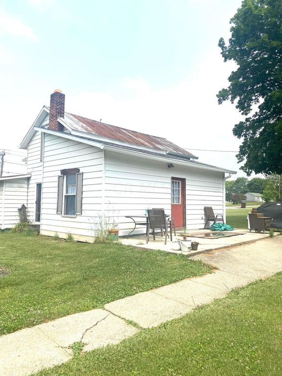 26128 Tarlton Adelphi Rd, Laurelville, OH 43135 - See Est. Value ...