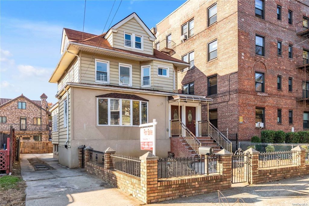 41-12 159 Street, Flushing, NY 11358 - See Est. Value, Schools & More