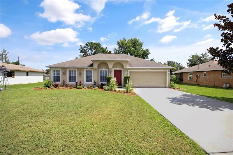 942 Vercelli St, Deltona, FL 32725 - See Est. Value, Schools & More