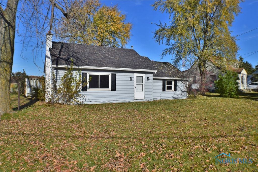8497 W State Route 163, Oak Harbor, OH 43449 - See Est. Value, Schools ...