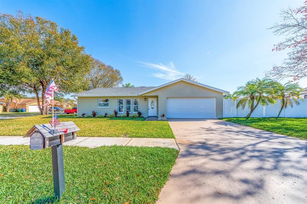 10825 118th St, Seminole, FL 33778 - See Est. Value, Schools & More
