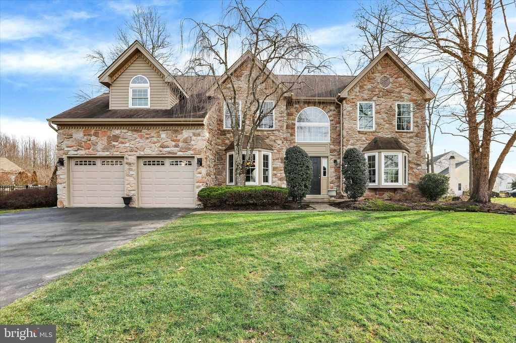 4901 Crosspoint Dr, Doylestown, PA 18902 - See Est. Value, Schools & More