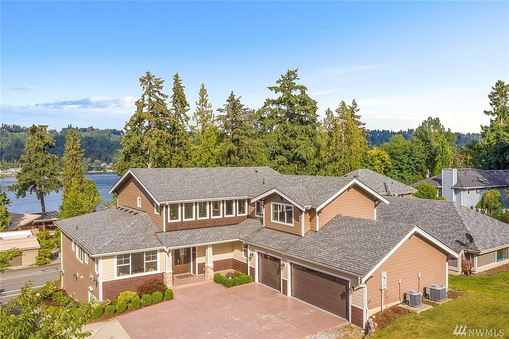 2829 W Lake Sammamish Pkwy NE, Redmond, WA 98052 - See Est. Value ...