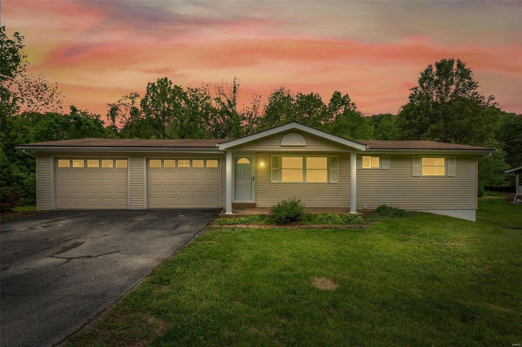 6200 Highway Pp, High Ridge, MO 63049 | MLS# 24028415 | Trulia