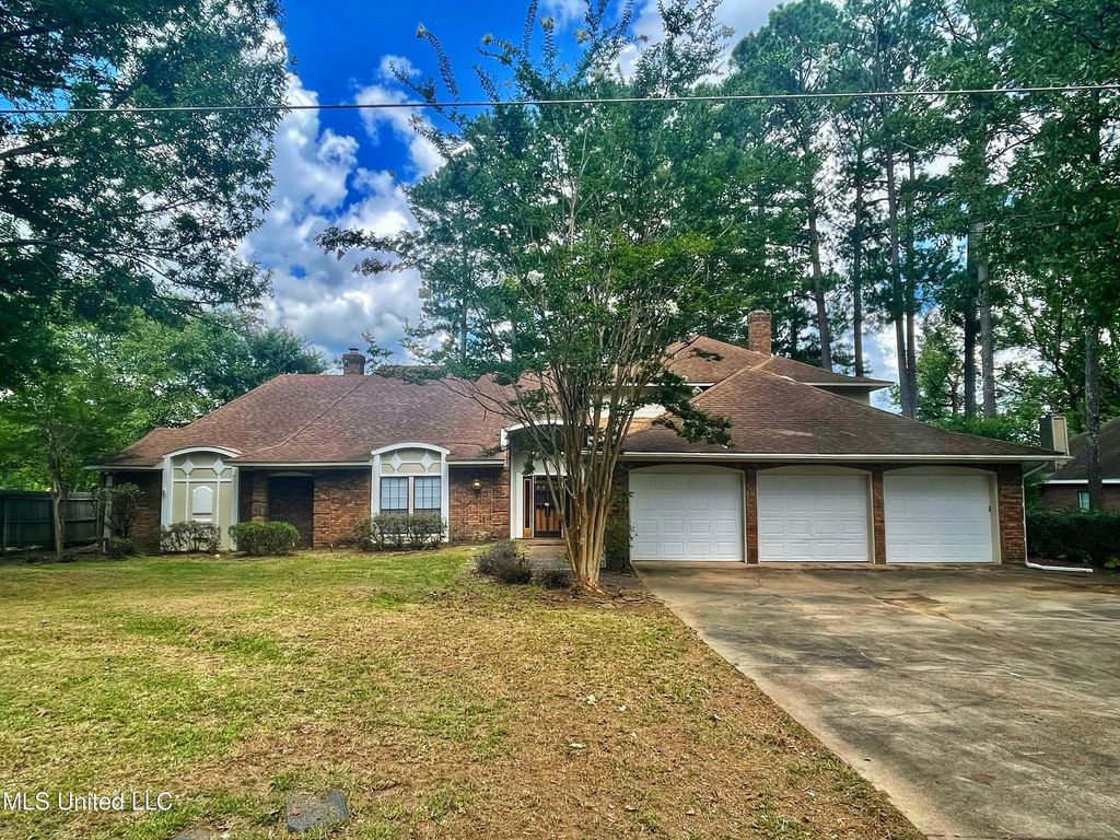 4824 Brookwood Pl, Jackson, MS 39272 | MLS# 4052738 | Trulia