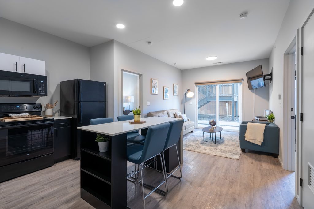 1005 N 20th St #2-1159110, Omaha, NE 68102 | Trulia