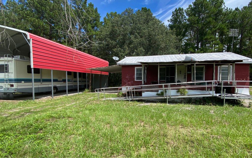 2769 SE County Road 18, Lake City, FL 32025 - See Est. Value, Schools ...