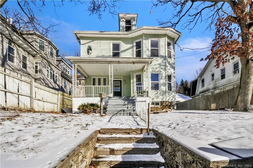 336 Farmington Ave, Waterbury, CT 06710 | MLS# 170619627 | Trulia