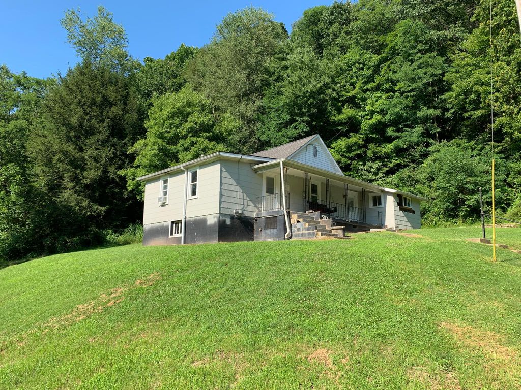 1593 Aleppo Rd, Wind Ridge, PA 15380 | Trulia