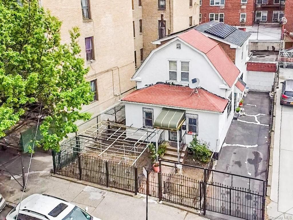 3262 Rochambeau Ave, Bronx, NY 10467 - See Est. Value, Schools & More