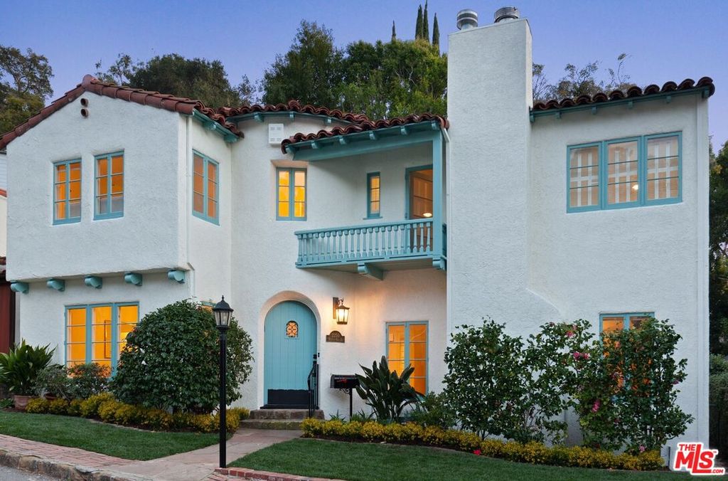 2250 Bronson Hill Dr, Los Angeles, CA 90068 - See Est. Value, Schools ...